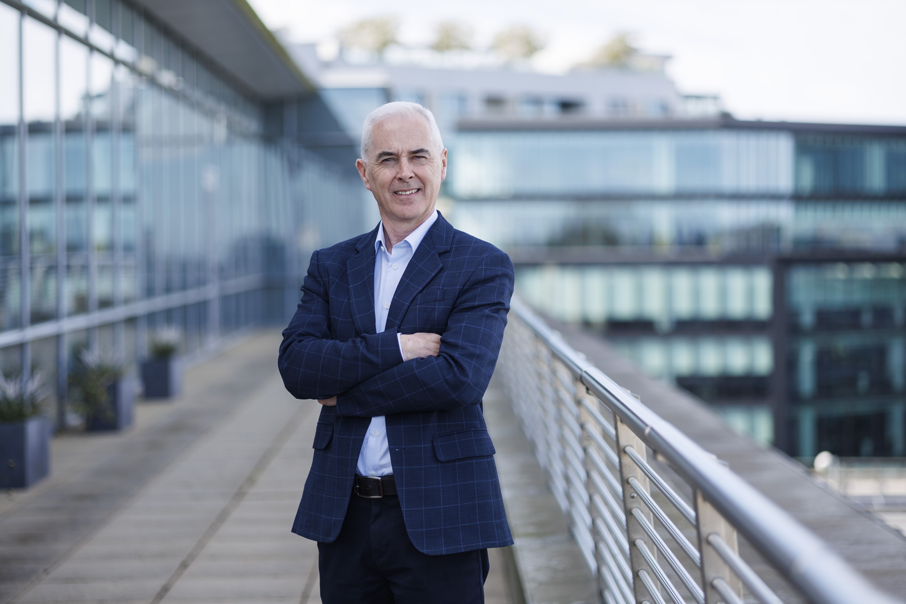 Ireland reaches 1 GW grid-scale solar peak as EirGrid progresses ...